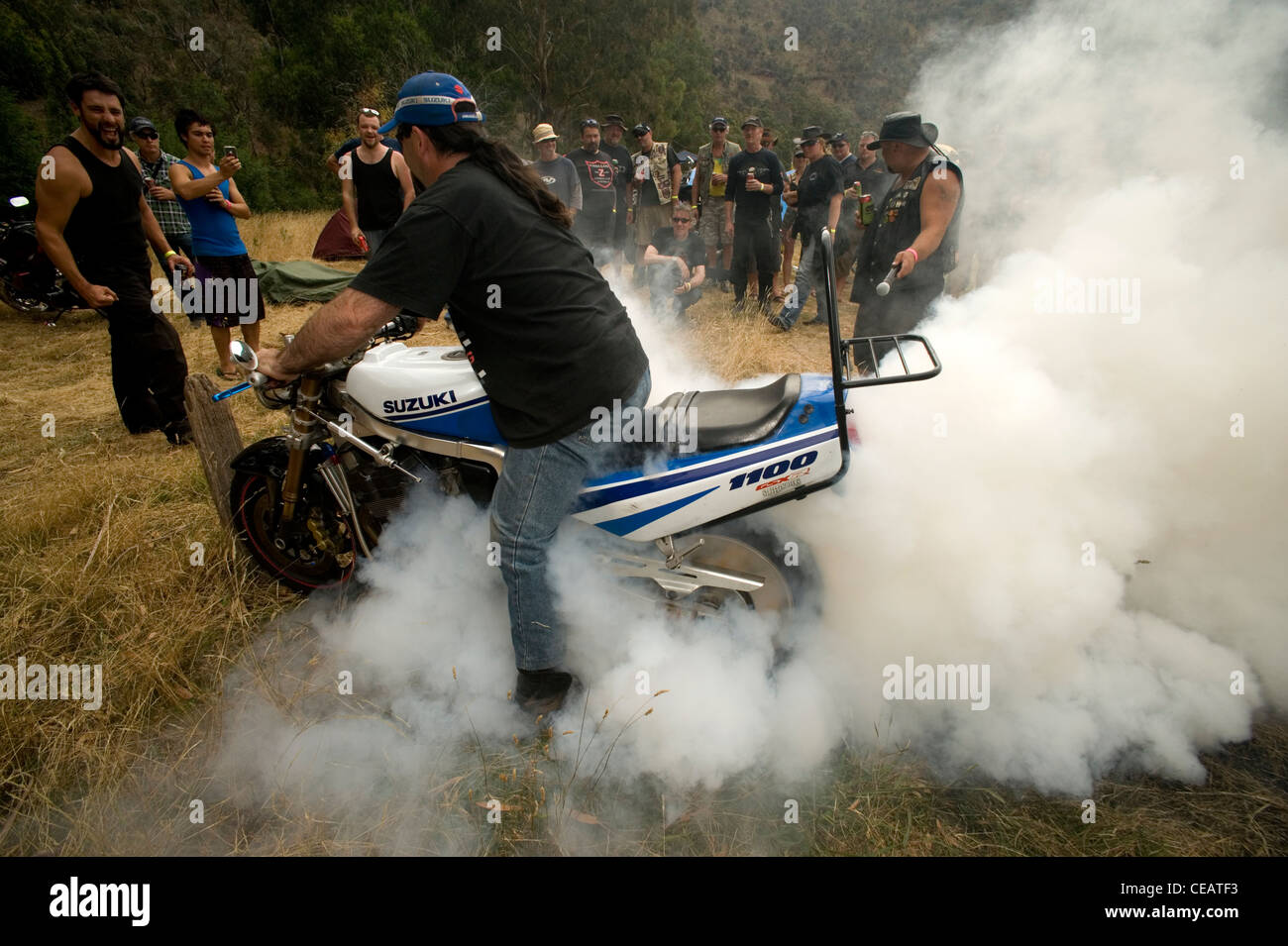 Motorcycle Burnout Stockfotos und -bilder Kaufen - Alamy
