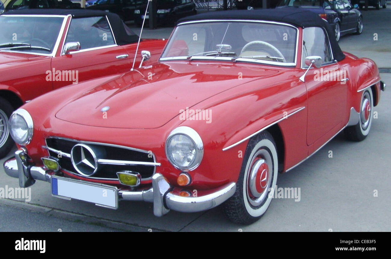 Mercedes-Benz 190 SL rot (Plattform Mercedes-Benz R121 Stockfotografie ...