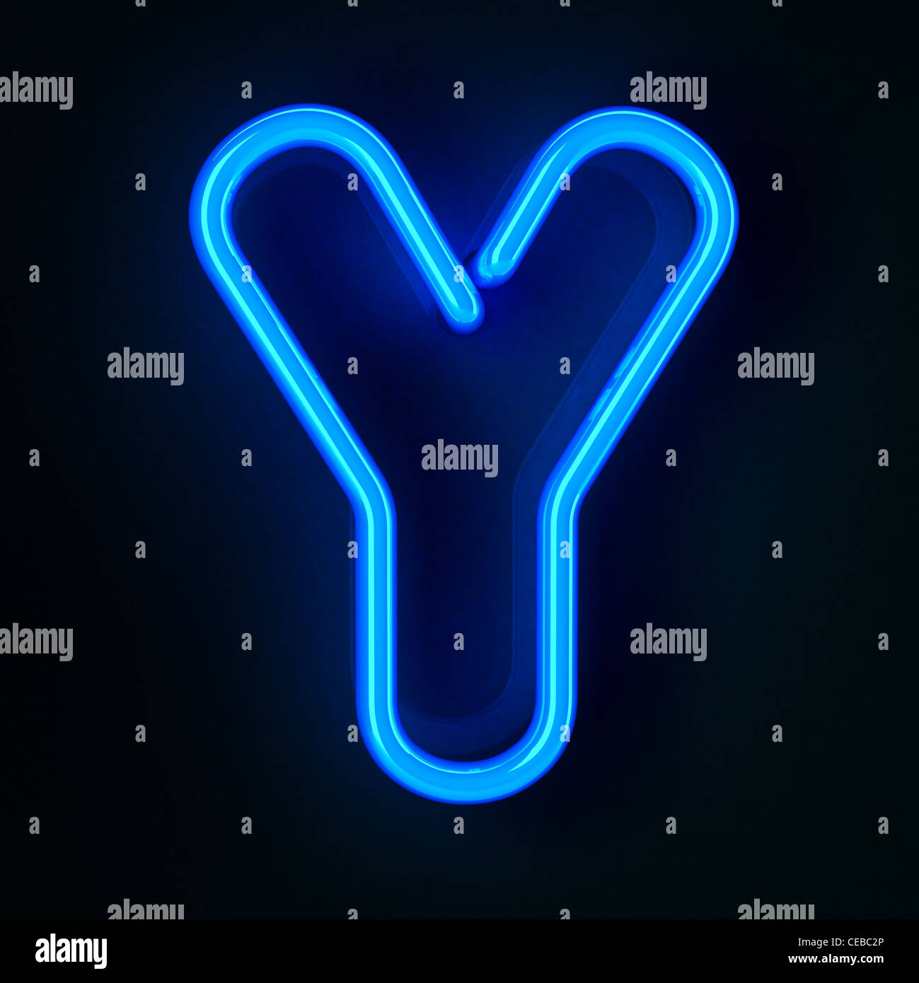 Buchstabe y zum ausmalen -Fotos und -Bildmaterial in hoher Auflösung ...