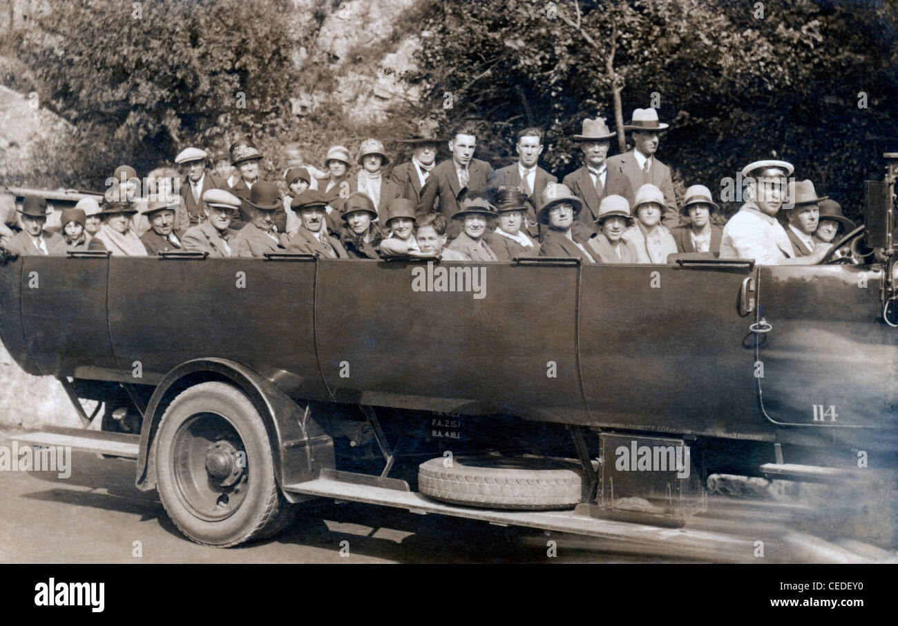 Bus transport 1920s -Fotos und -Bildmaterial in hoher Auflösung – Alamy