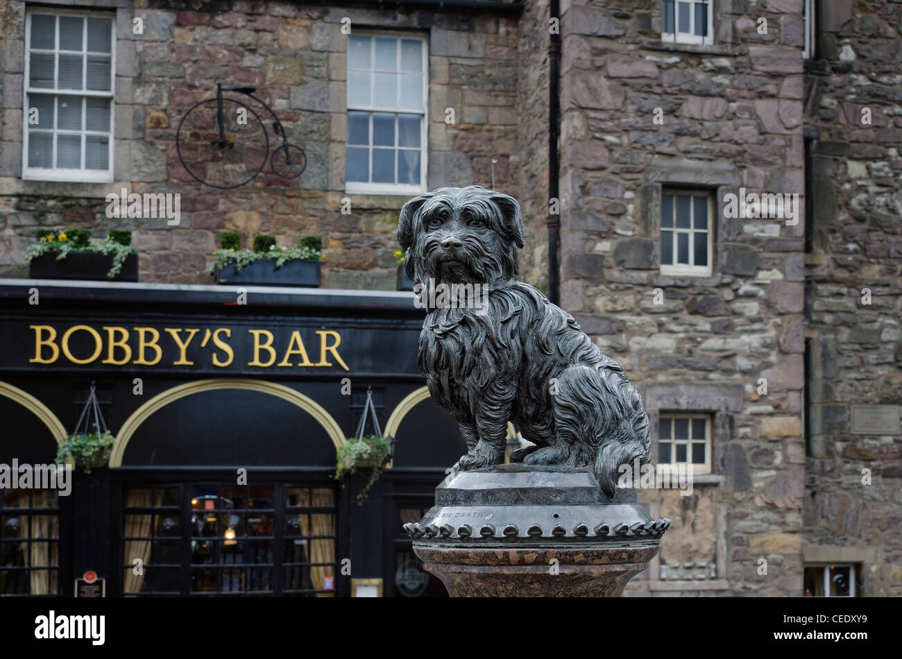 Greyfriars bobby statue edinburgh schottland -Fotos und -Bildmaterial ...