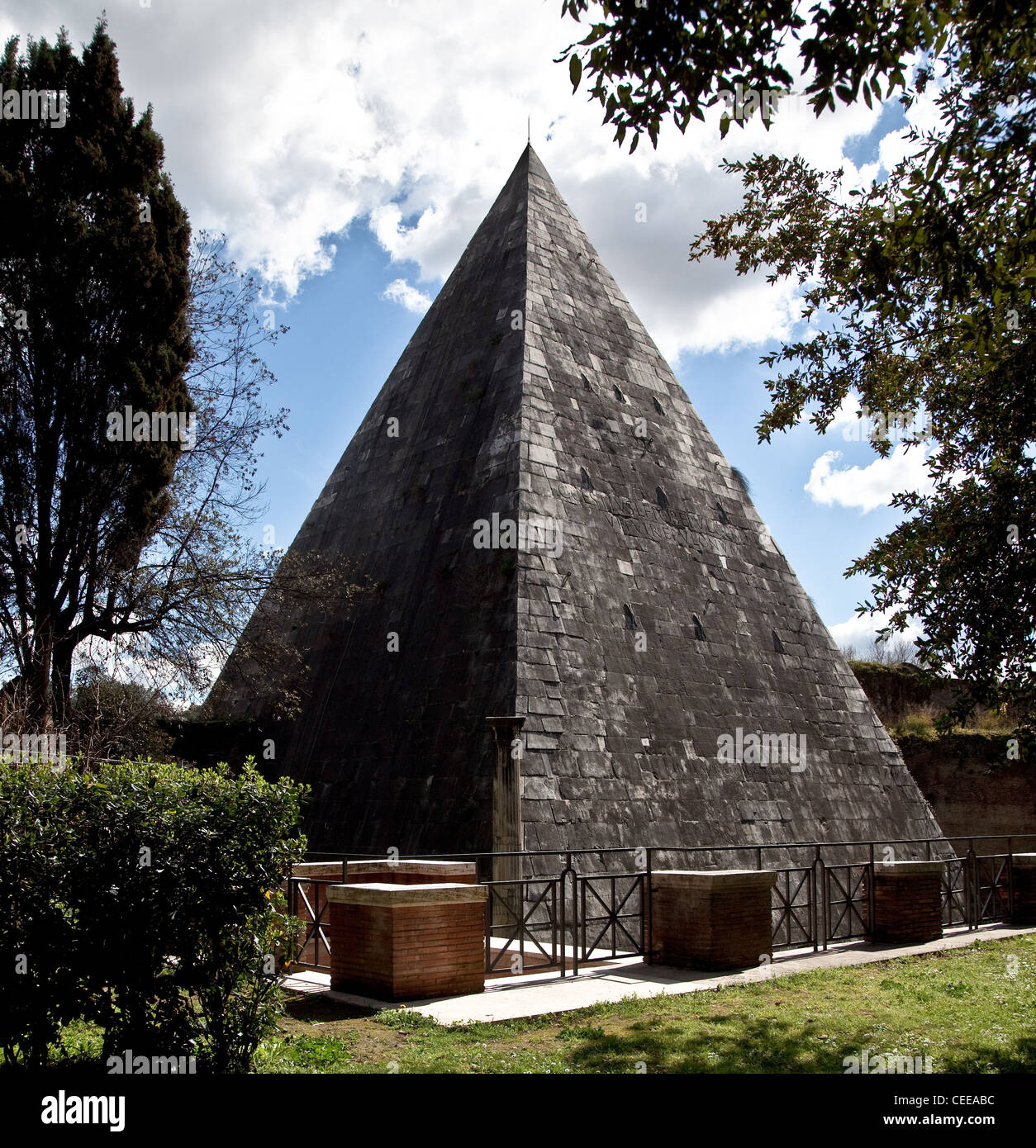 Rom, Caracalla-Thermen, Thermae Antoninianae Stockfotografie - Alamy