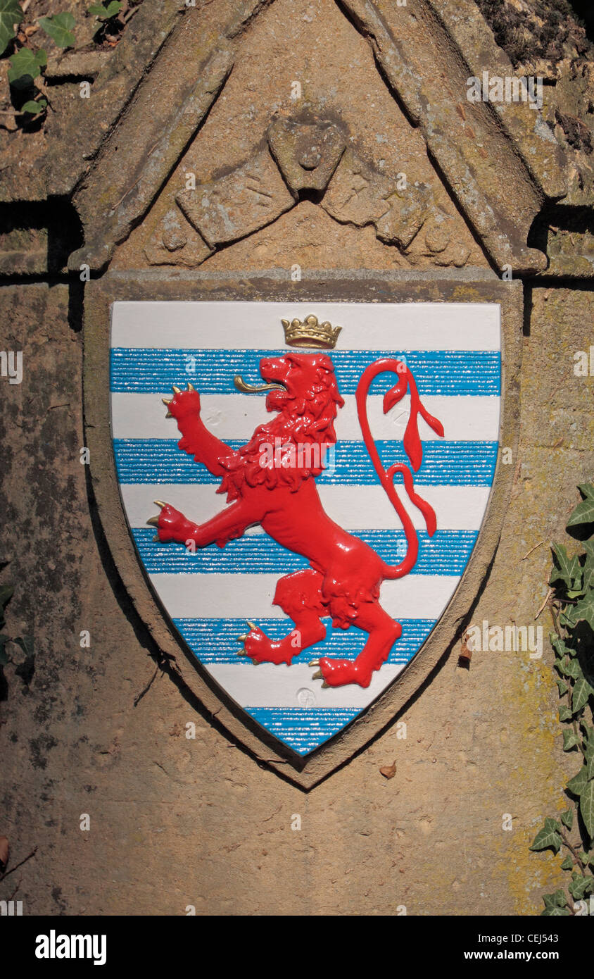 Das Wappen von Luxemburg integriert in eine Wand in Luxemburg-Stadt ...