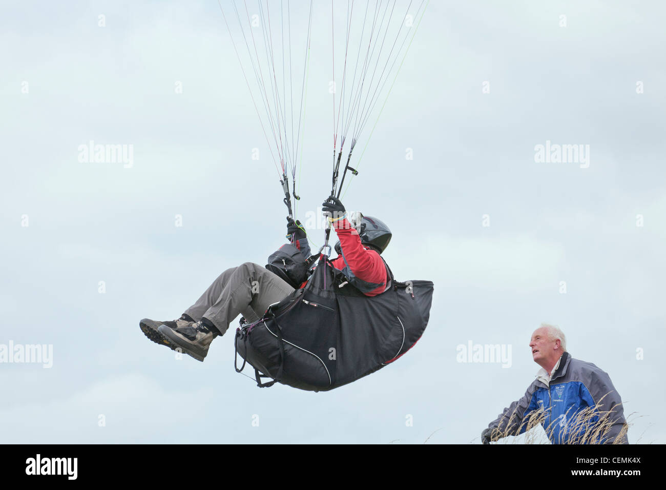 Gleitschirm Para Fallschirm am Himmel schwebende mühelos gleiten ...