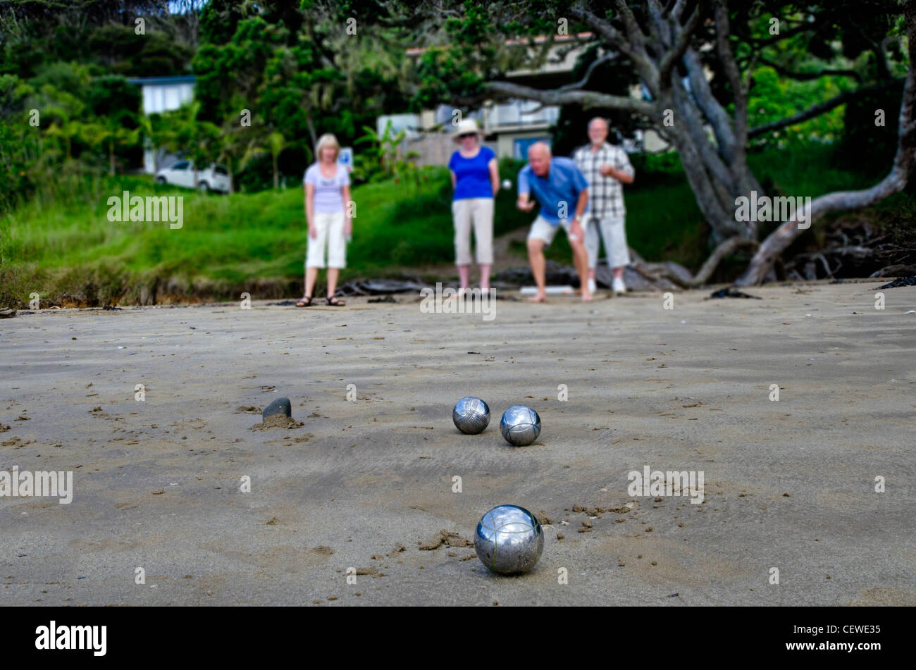Boule Kugeln Drei Stockfotos und -bilder Kaufen - Alamy