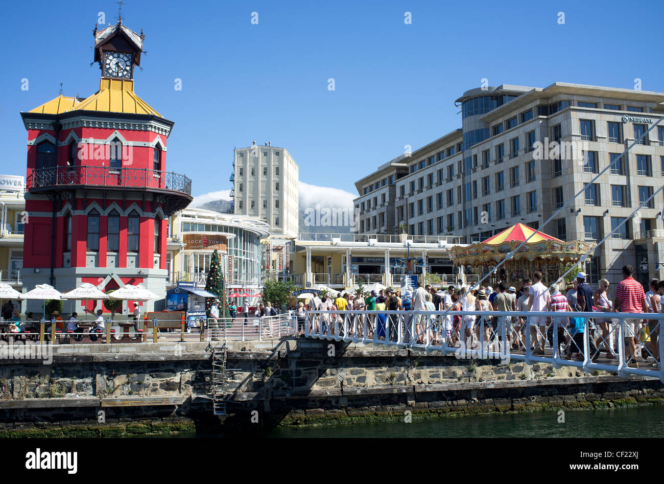 Cape town waterfront swing bridge -Fotos und -Bildmaterial in hoher ...