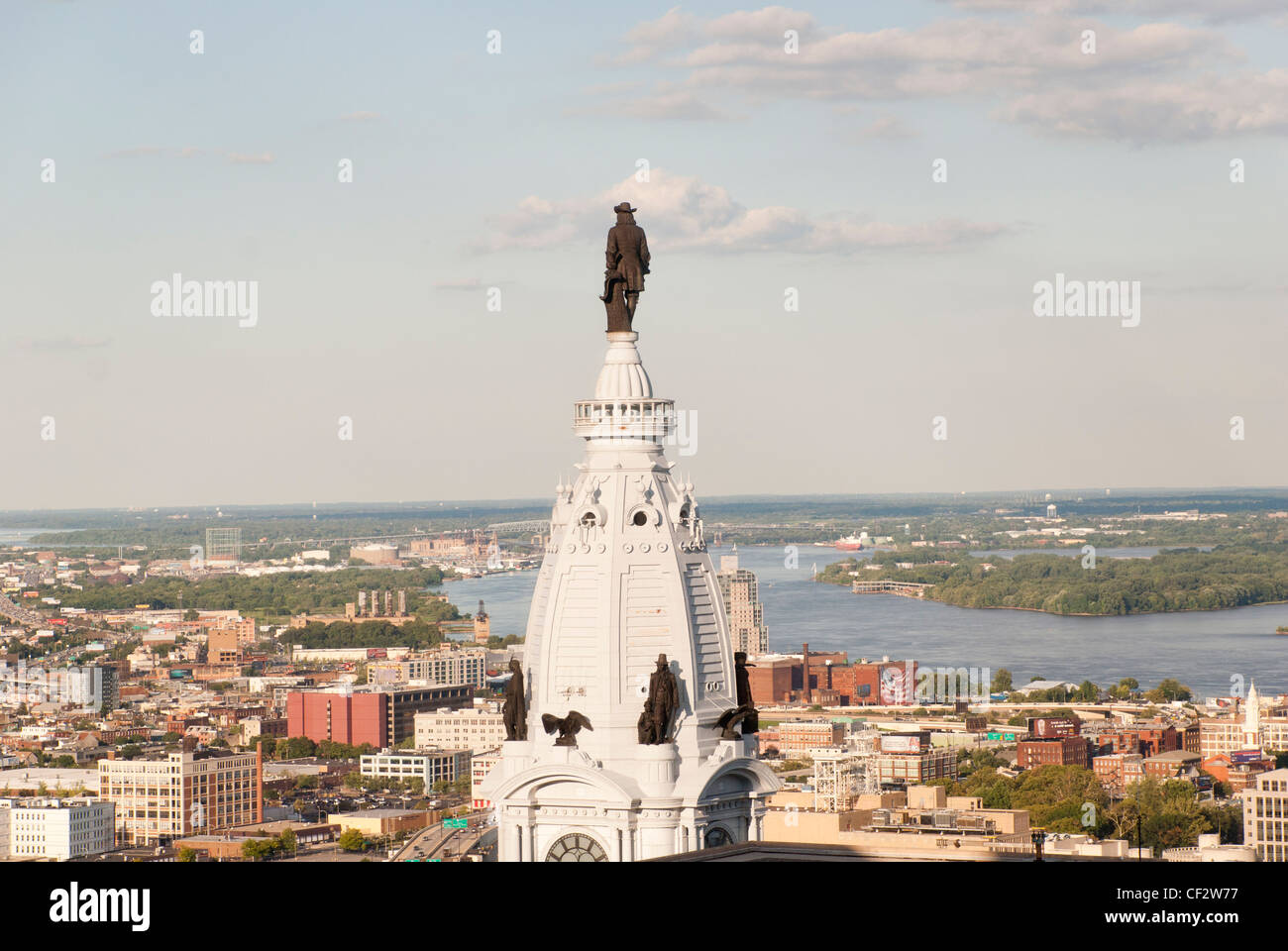 Spitze der stadt -Fotos und -Bildmaterial in hoher Auflösung – Alamy