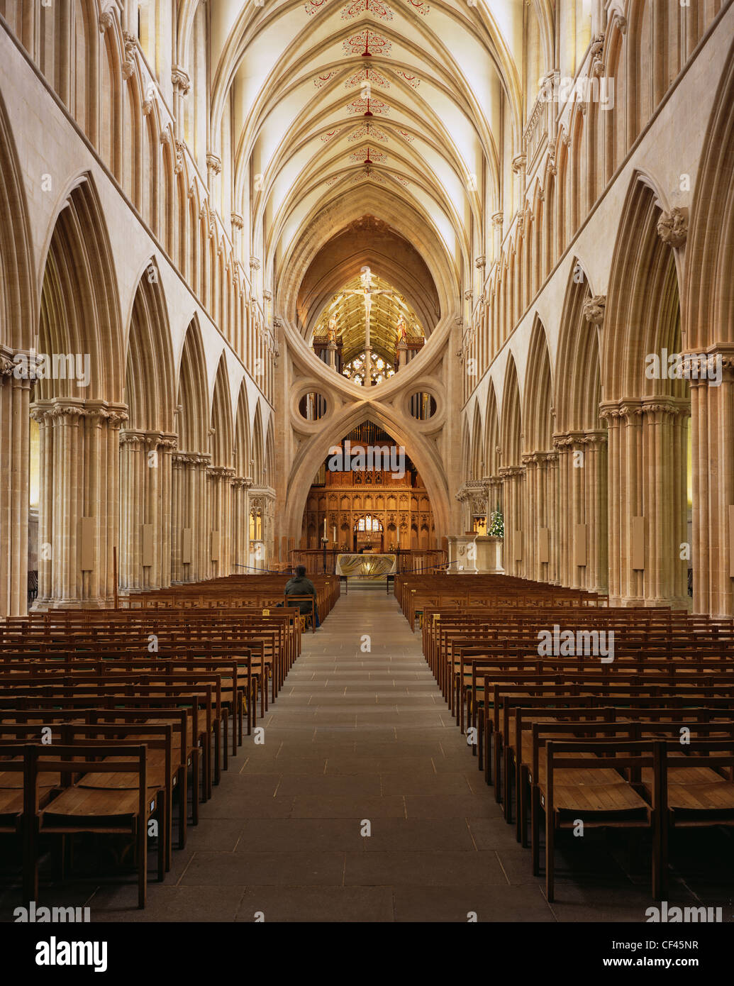 Das Kirchenschiff in Wells Cathedral. Edward Hutton schrieb der Brunnen ...