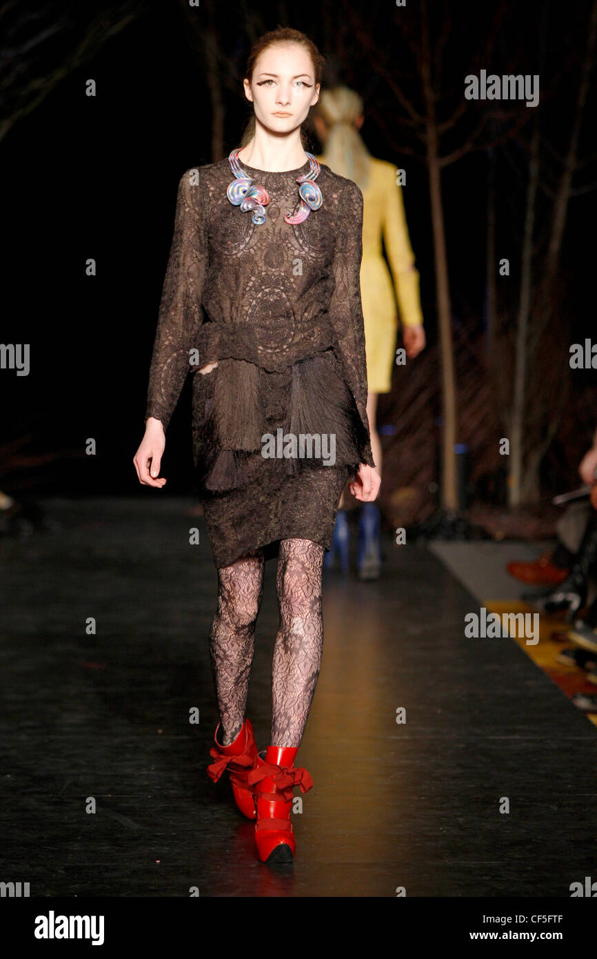 Passende neue muster -Fotos und -Bildmaterial in hoher Auflösung – Alamy