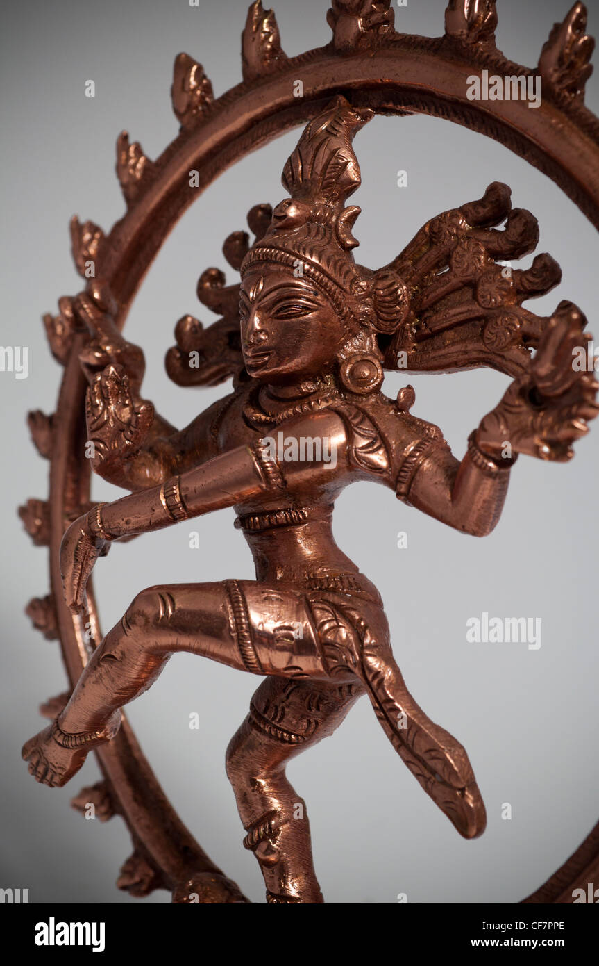 Messing Statue der Hindu-Gottheit Shiva Stockfotografie - Alamy