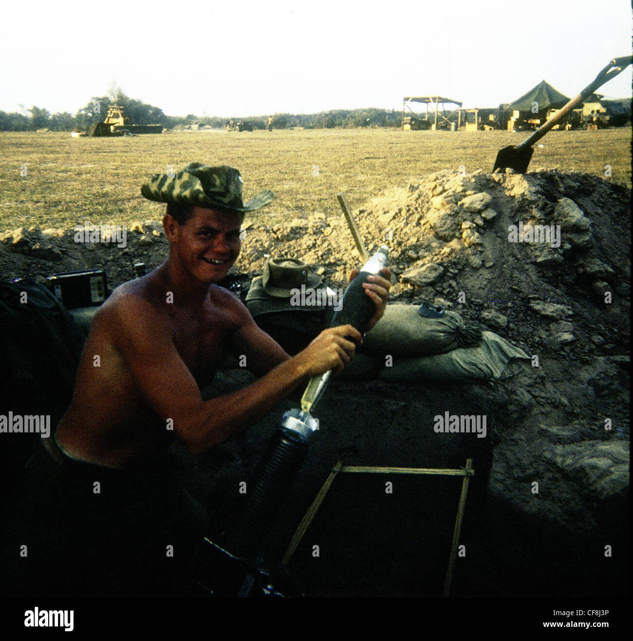 M113 mortar -Fotos und -Bildmaterial in hoher Auflösung – Alamy