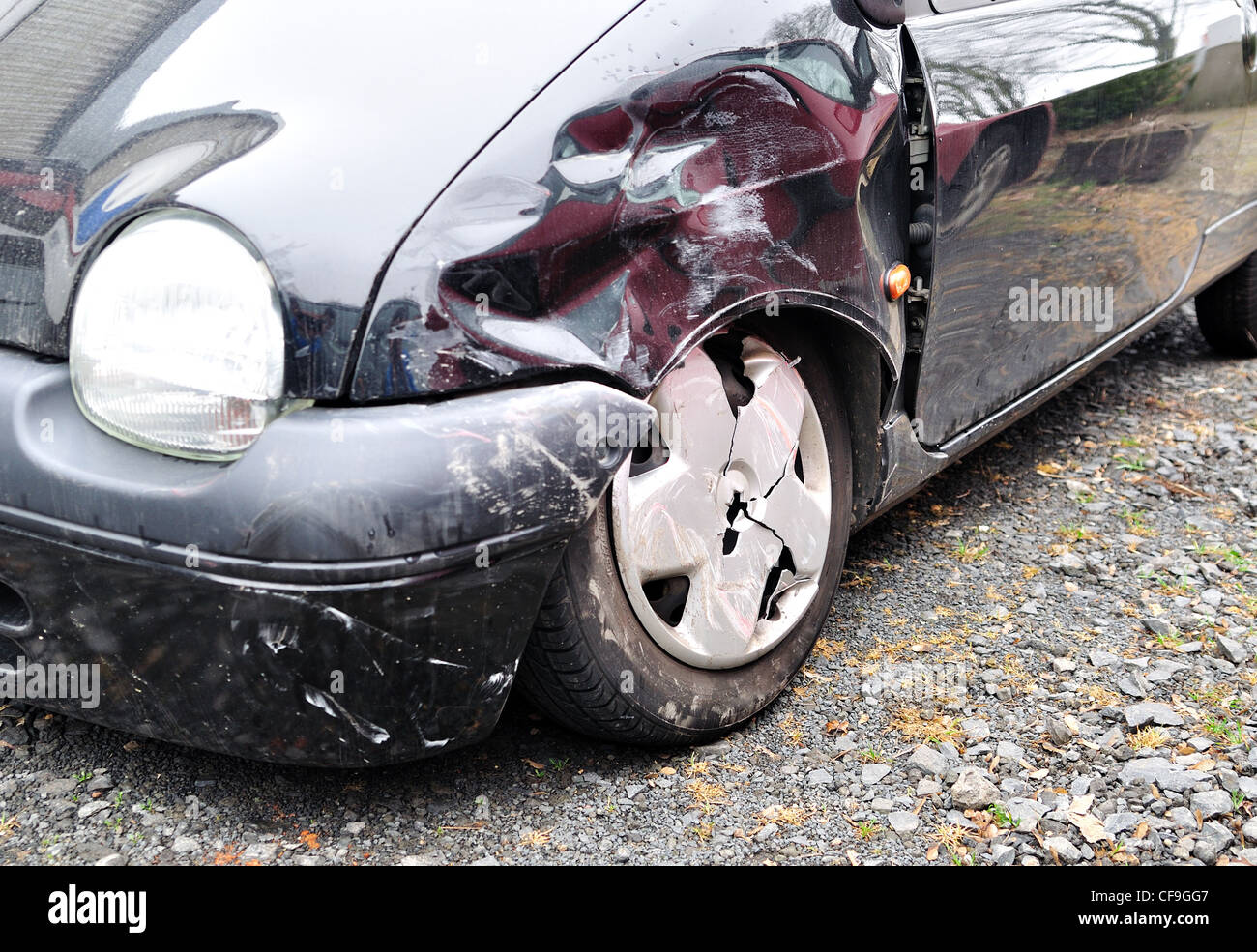 Renault wrack -Fotos und -Bildmaterial in hoher Auflösung – Alamy