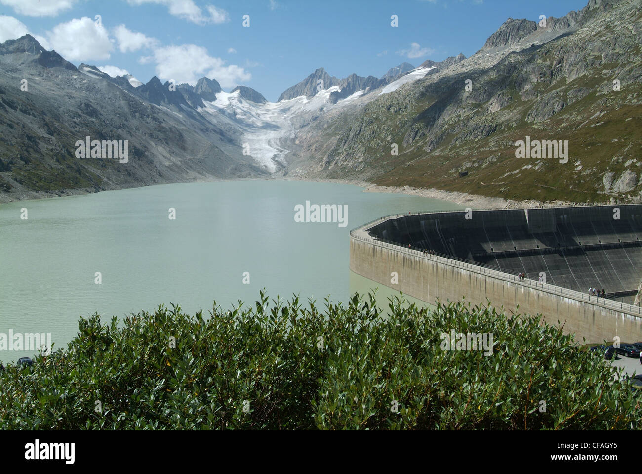 Bernese Oberland Switzerland Oberaarsee Dam Stockfotos und -bilder ...