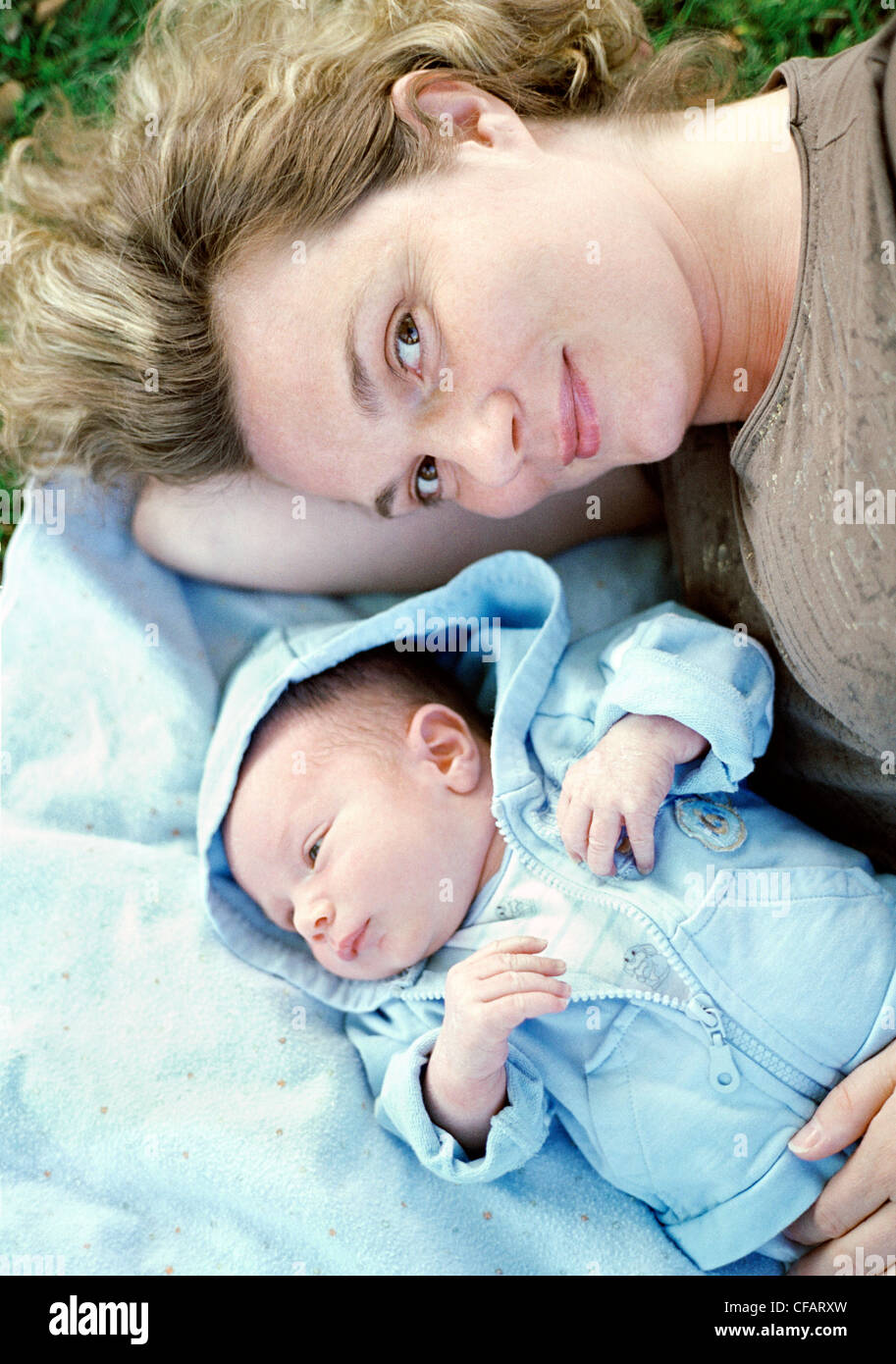 5 monat des jahres -Fotos und -Bildmaterial in hoher Auflösung – Alamy