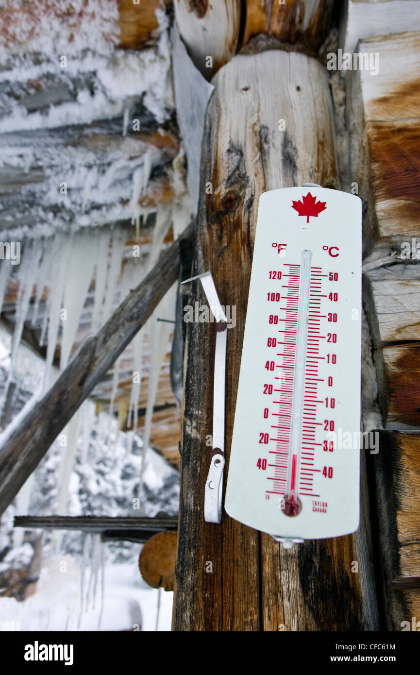 Die thermometer trapper kabine sagt alles -Fotos und -Bildmaterial in ...