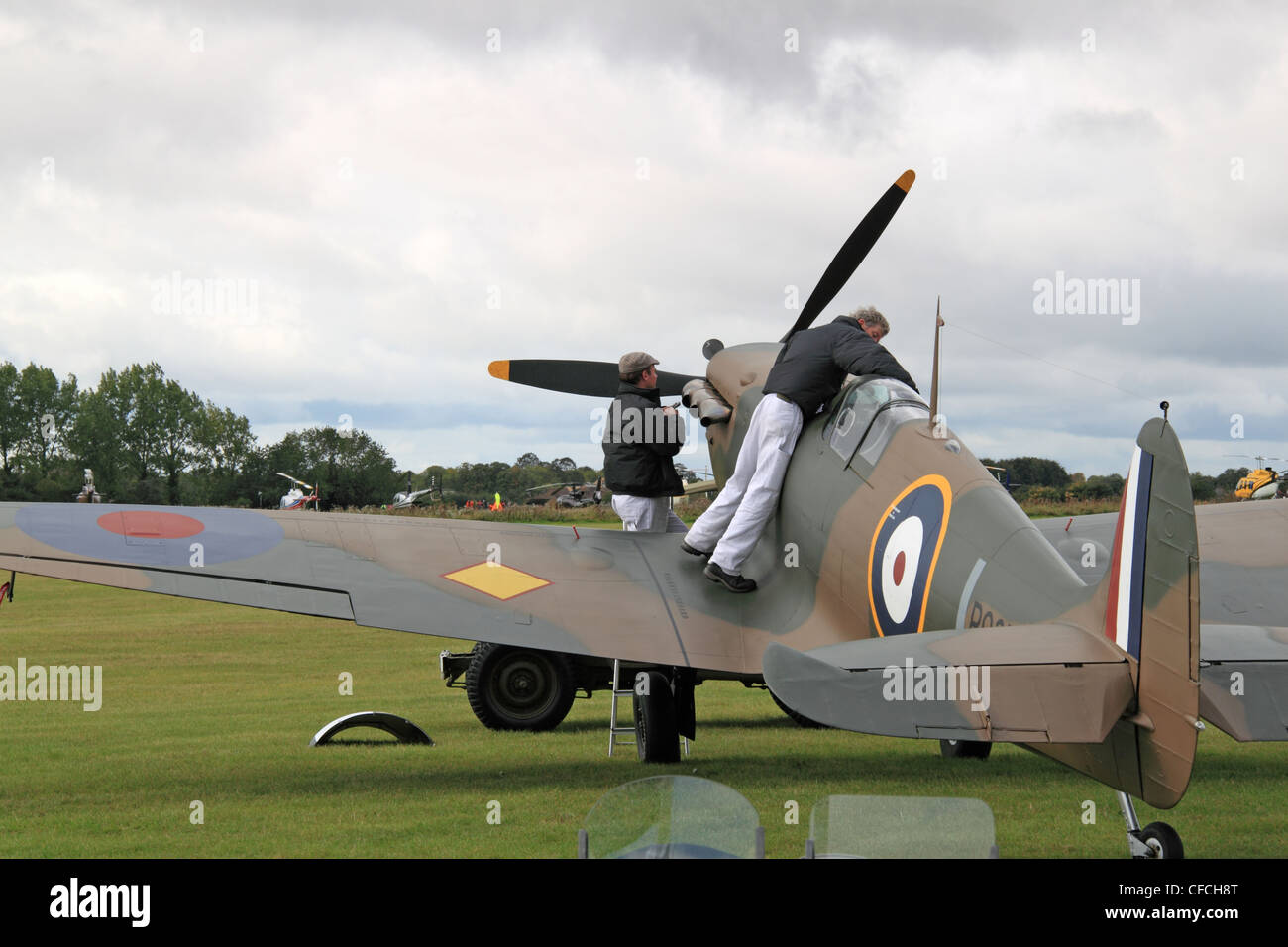 Supermarine spitfire p9374 fighter Stockfotos und -bilder Kaufen - Alamy