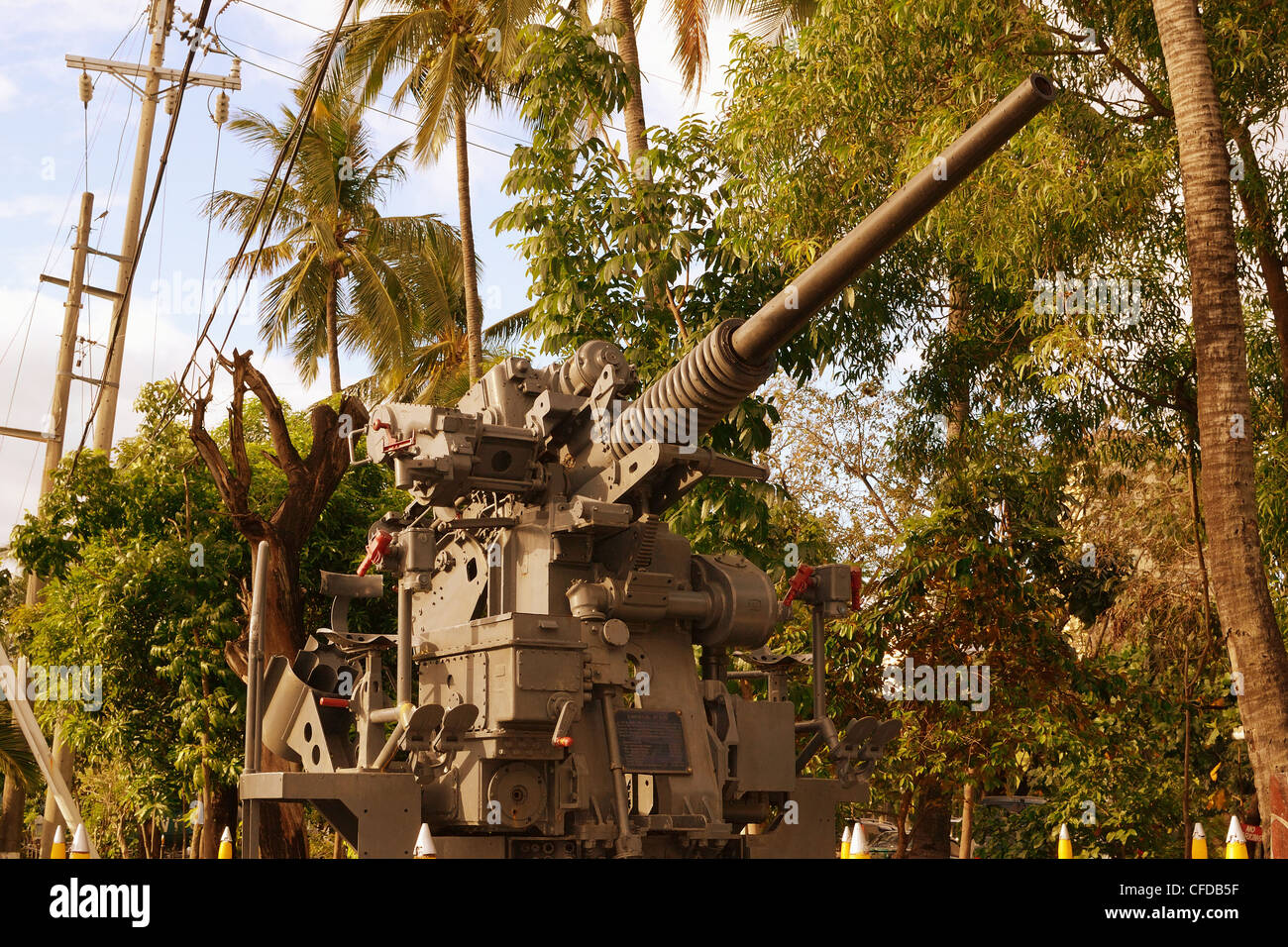 50 kaliber -Fotos und -Bildmaterial in hoher Auflösung – Alamy