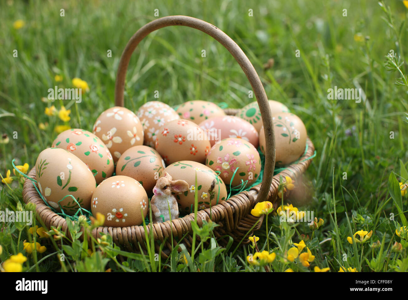 Easter eggs -Fotos und -Bildmaterial in hoher Auflösung – Alamy