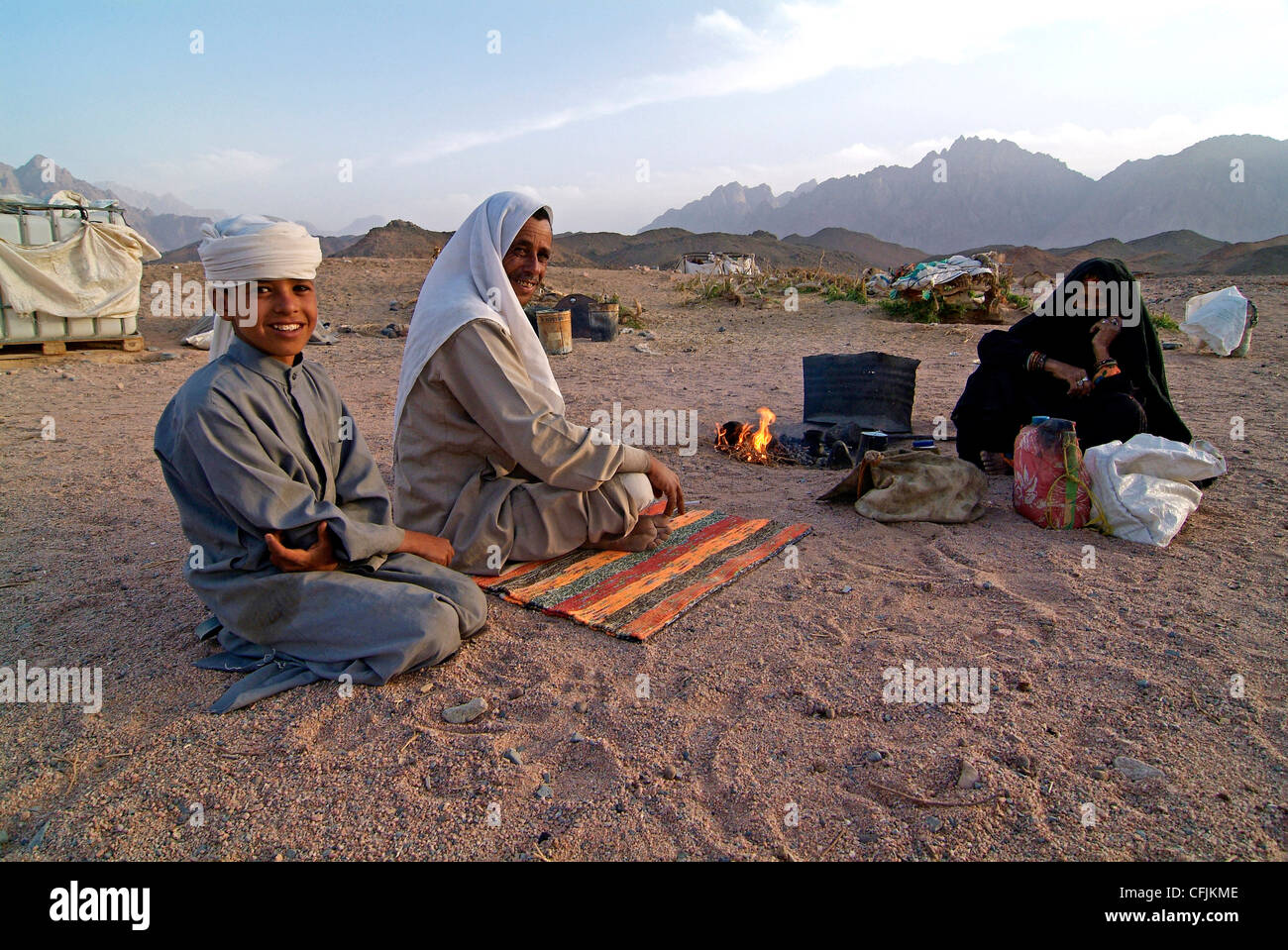 Bedouin family egypt Stockfotos und -bilder Kaufen - Alamy