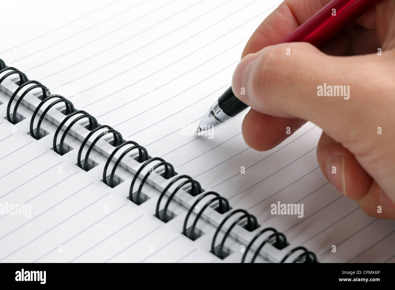 Notizen und stift als -Fotos und -Bildmaterial in hoher Auflösung – Alamy
