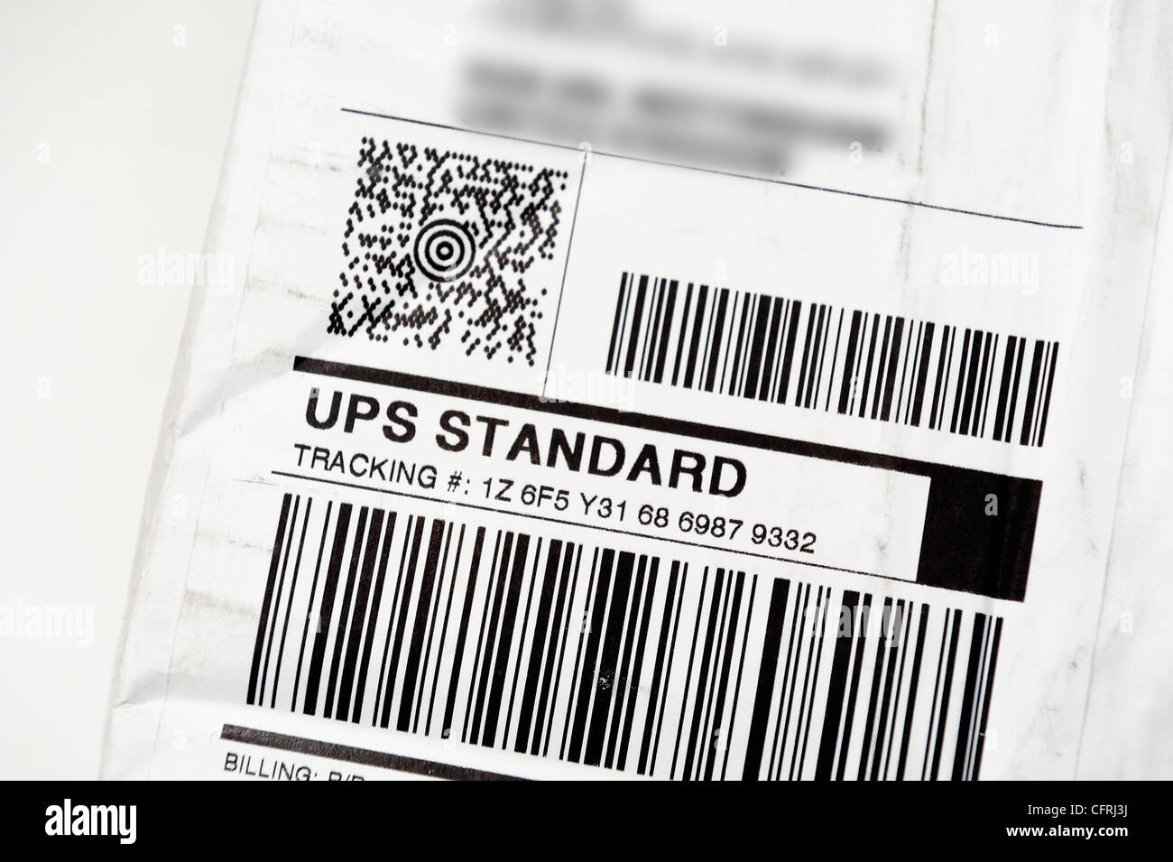 UPS-tracking-Barcode England uk Adressangaben Digital unscharf ...