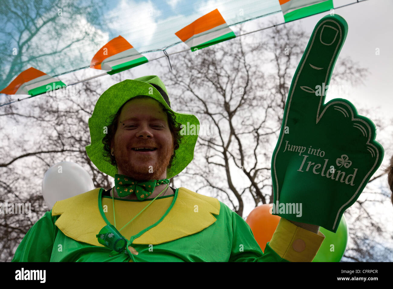 St patrick's day parade in london -Fotos und -Bildmaterial in hoher ...