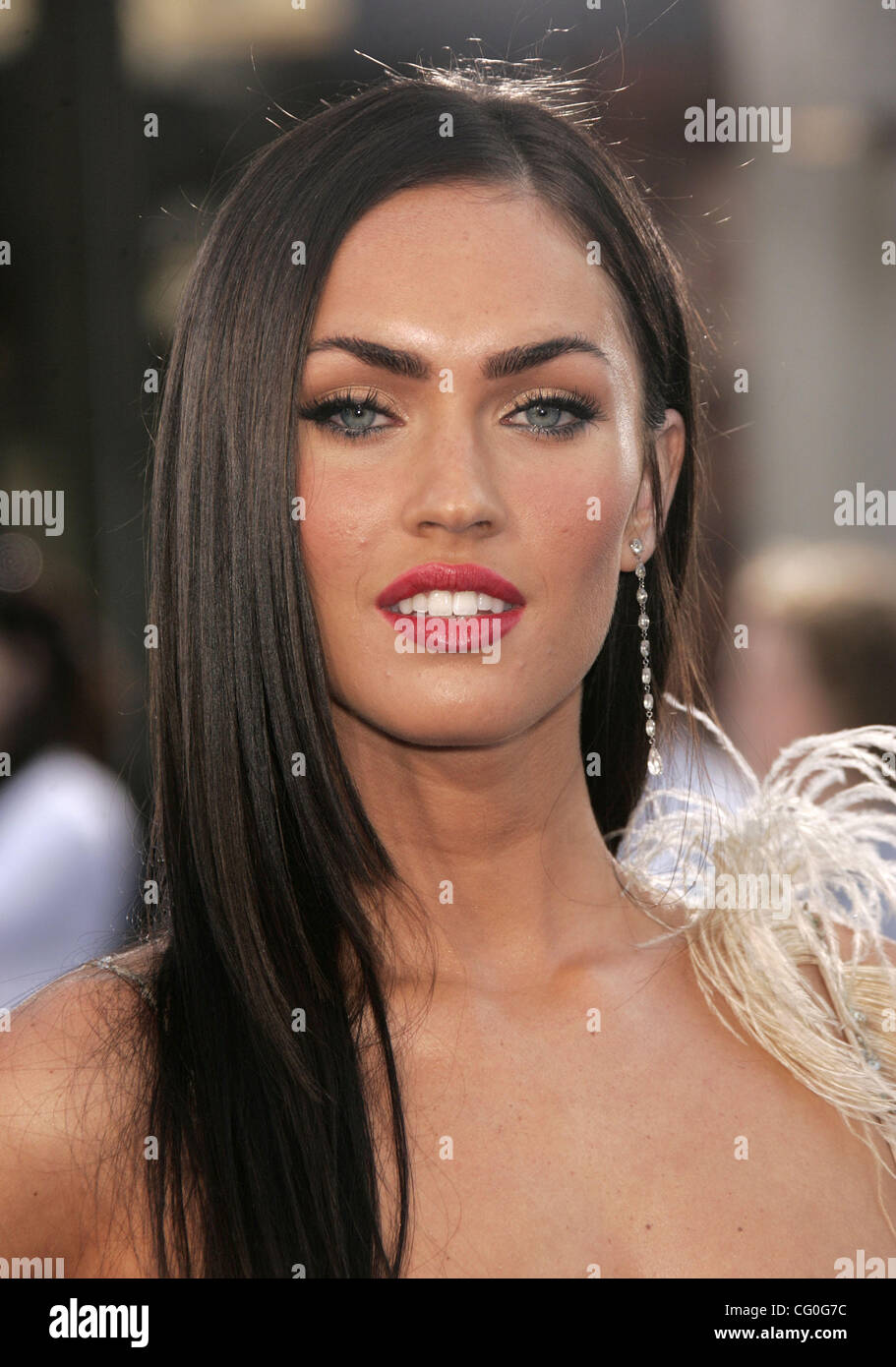 Megan fox transformers premiere 2007 -Fotos und -Bildmaterial in hoher ...