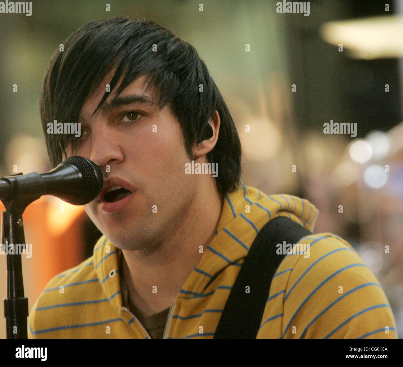 6. Juli 2007 - New York, NY, USA-Bassist PETE WENTZ, von der Band "Fall ...