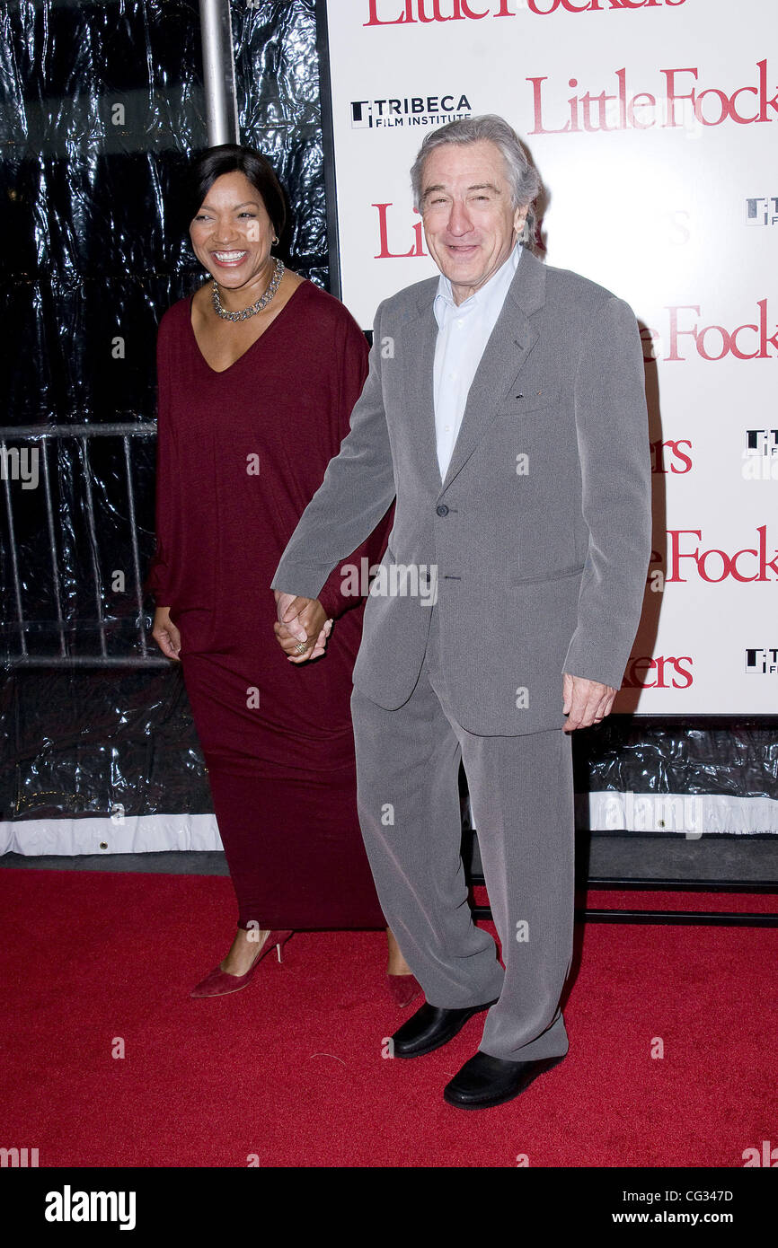Grace Hightower und Robert De Niro, bei der Weltpremiere von "Little ...