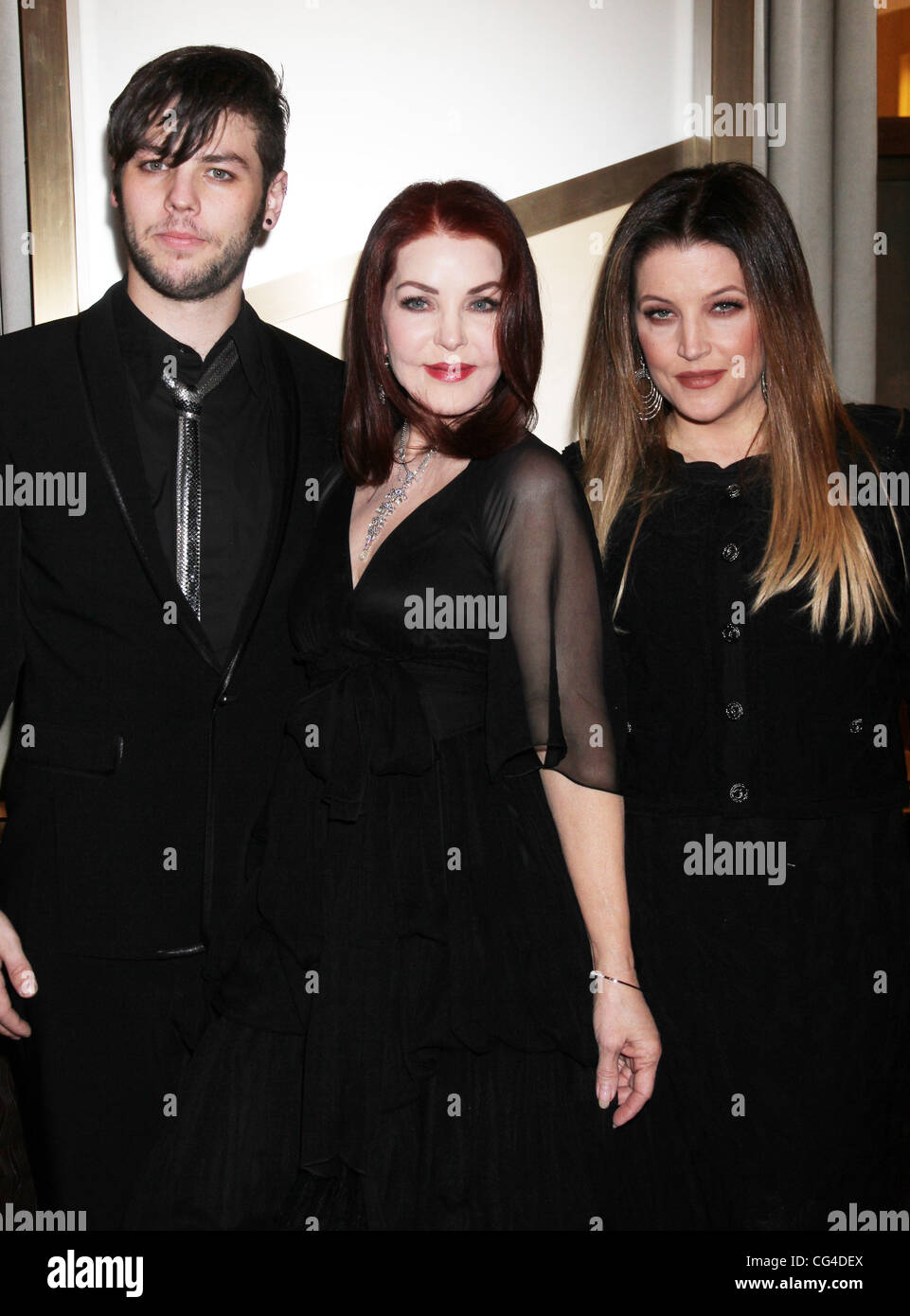 Navarone Garibaldi, Priscilla Presley und Lisa Marie Presley Nevada ...