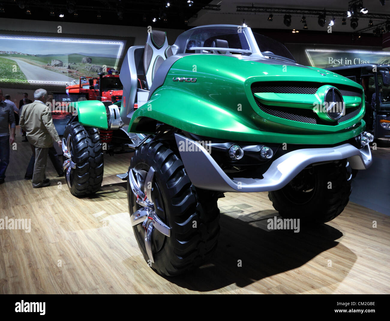 Neue Mercedes-Benz Unimog Concept auf der Internationalen ...