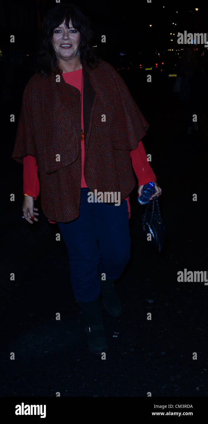 Josie lawrence -Fotos und -Bildmaterial in hoher Auflösung – Alamy