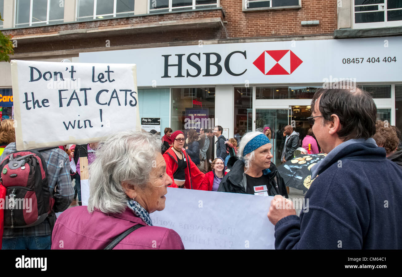 Hsbc protestieren -Fotos und -Bildmaterial in hoher Auflösung – Alamy