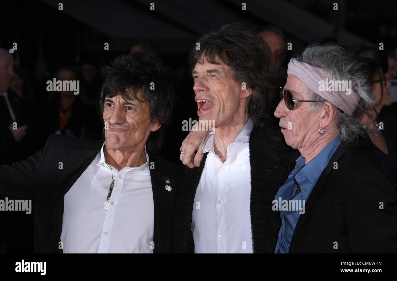RONNIE HOLZ KEITH RICHARDS MICK JAGGER CROSSFIRE HURRICANE. FÜHRENDE 56 ...