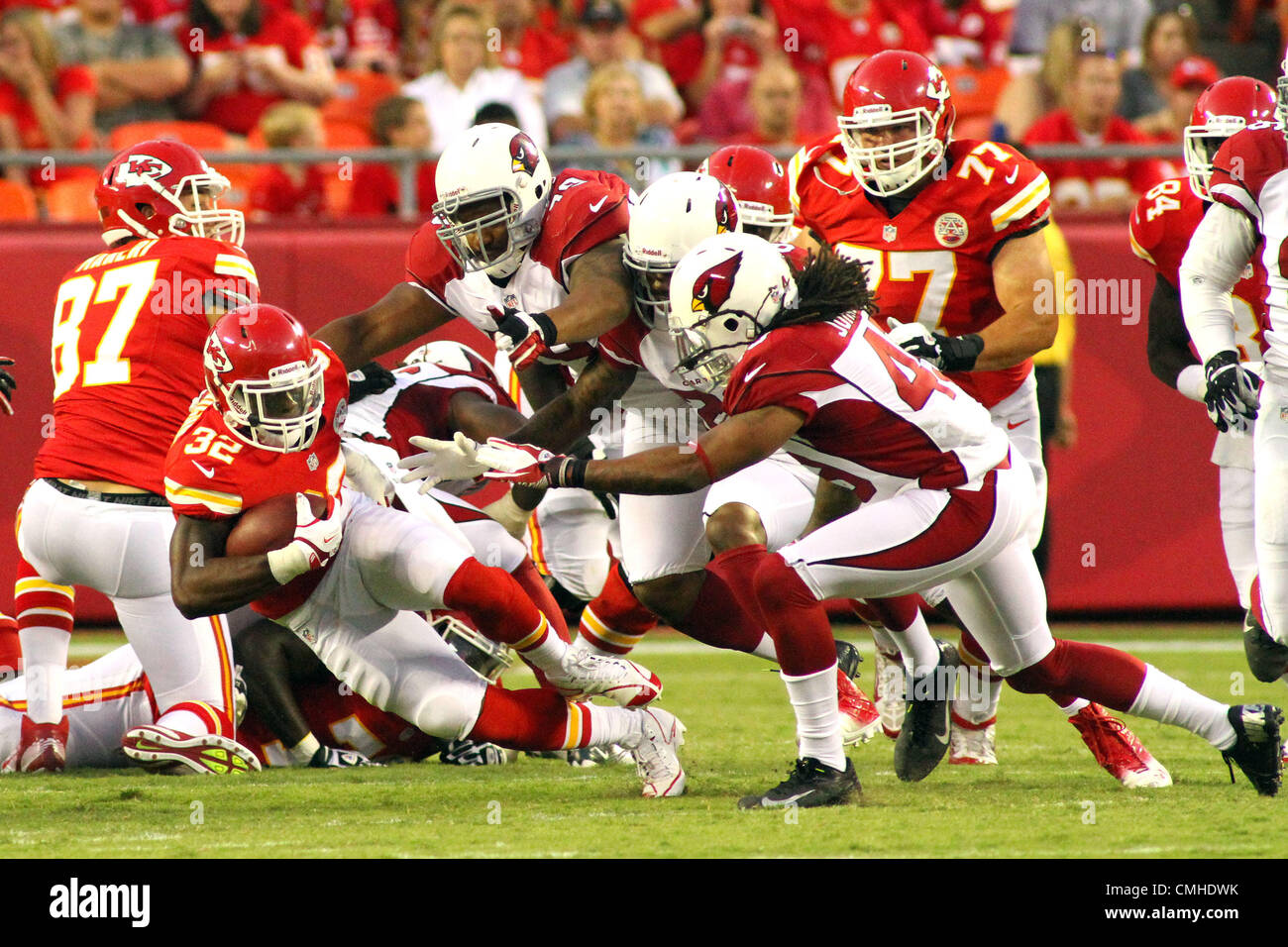 10. August 2012. Kansas City Chiefs Running Shaun Draughn (32) ist von ...