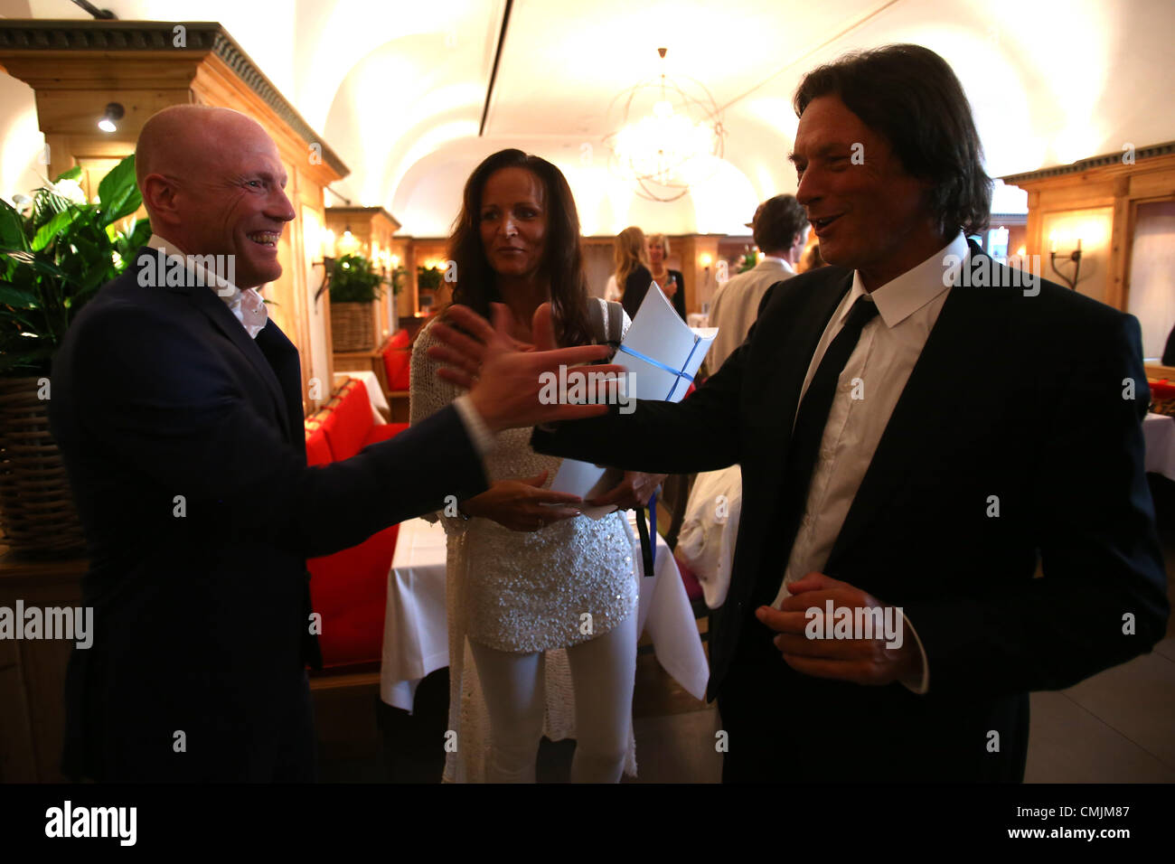 München, Deutschland - AUGUST 16: Hans-Wilhelm Mueller Wohlfahrt (R ...