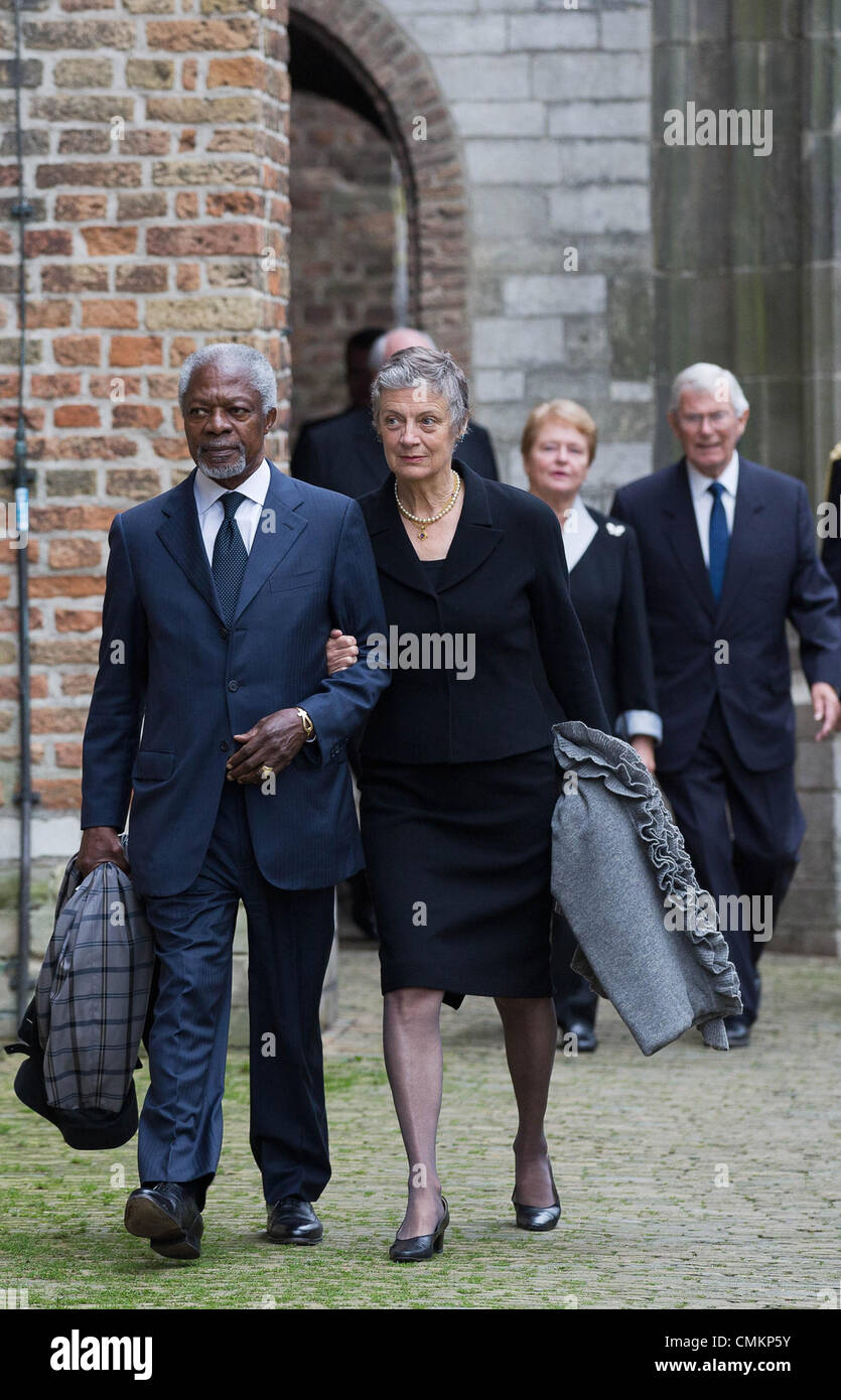 Kofi annan nane maria annan -Fotos und -Bildmaterial in hoher Auflösung ...