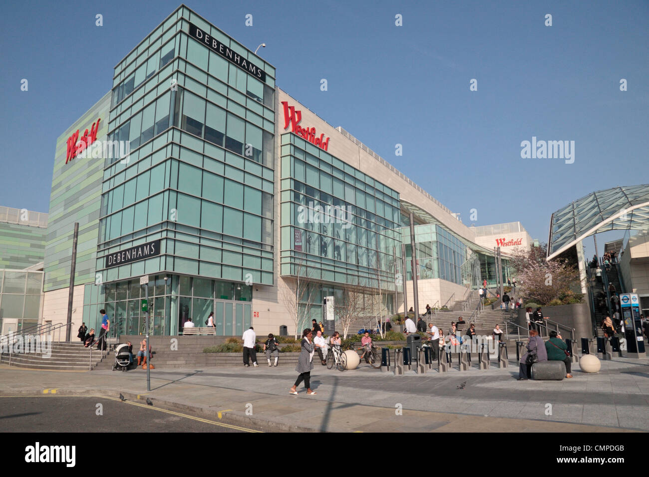 Westfield london einkaufszentrum -Fotos und -Bildmaterial in hoher ...