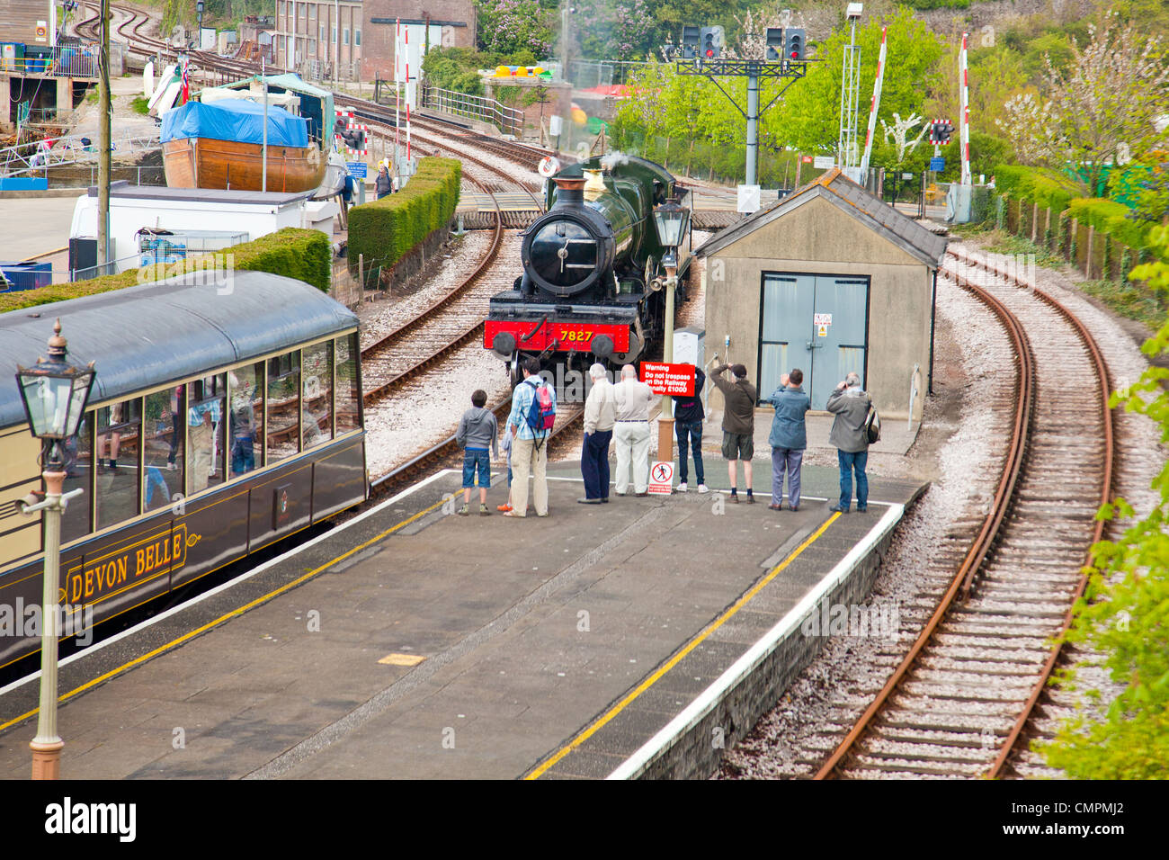 Paignton dampfzug -Fotos und -Bildmaterial in hoher Auflösung – Alamy