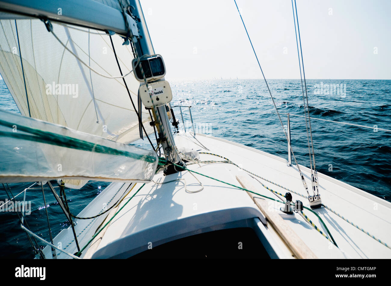Sainling boat -Fotos und -Bildmaterial in hoher Auflösung – Alamy