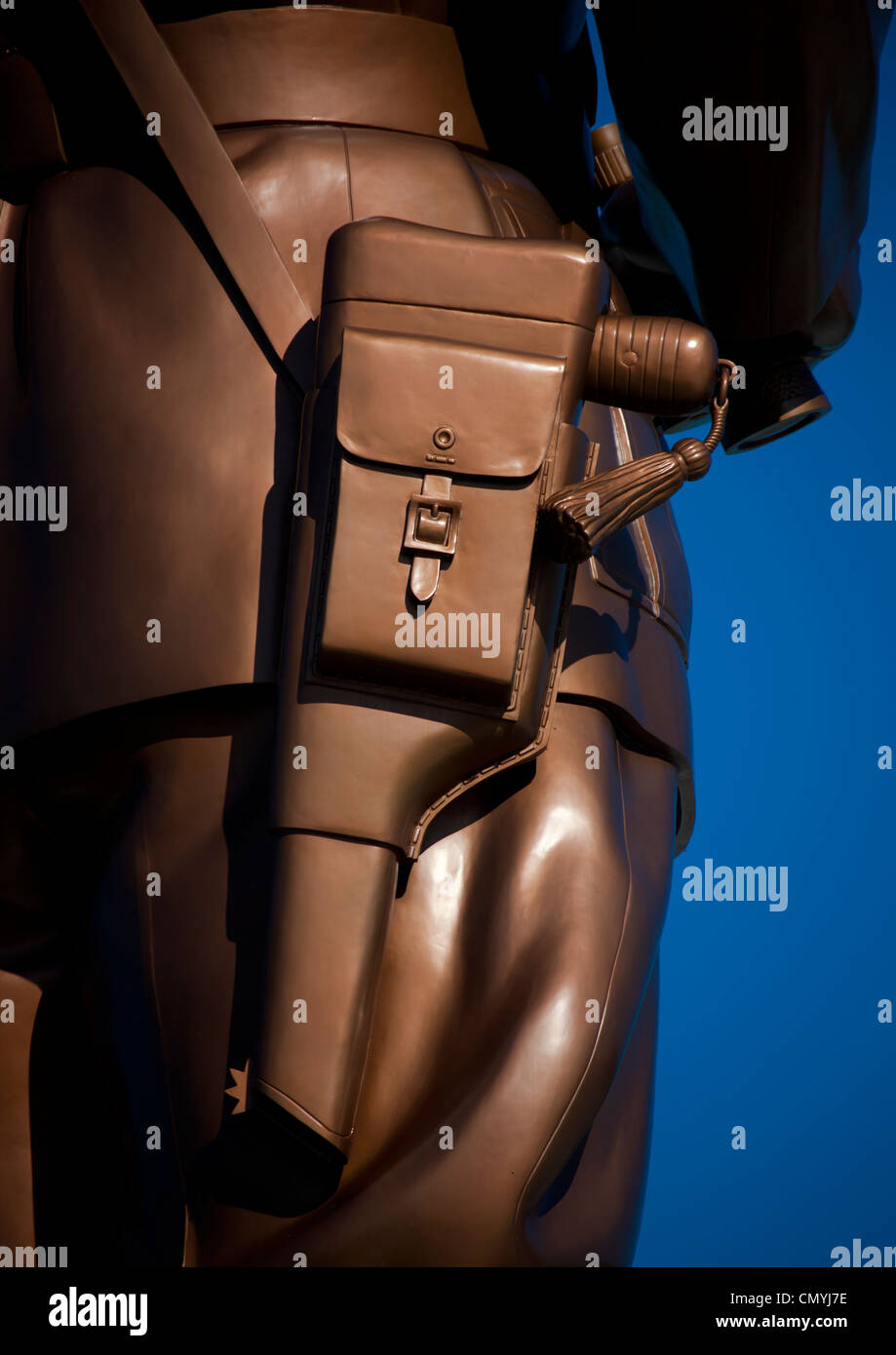 Pistole statue -Fotos und -Bildmaterial in hoher Auflösung - Seite 2 - Alamy