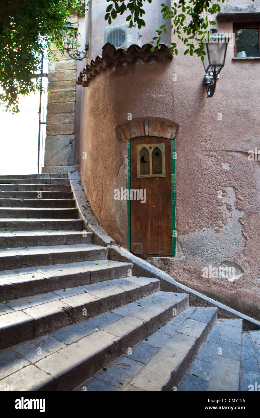 Antike römische thermen -Fotos und -Bildmaterial in hoher Auflösung ...