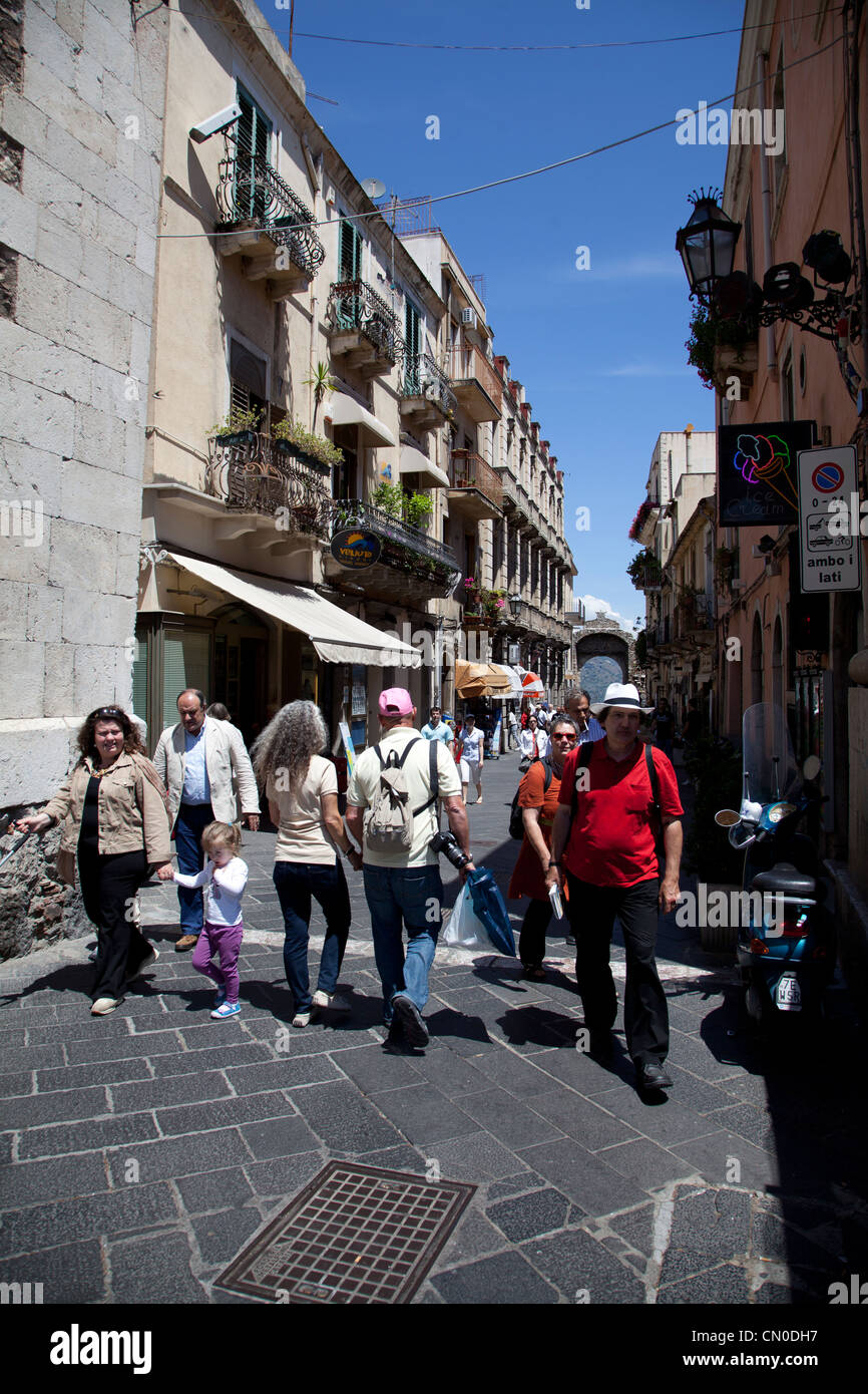 Corso umberto 1 -Fotos und -Bildmaterial in hoher Auflösung – Alamy