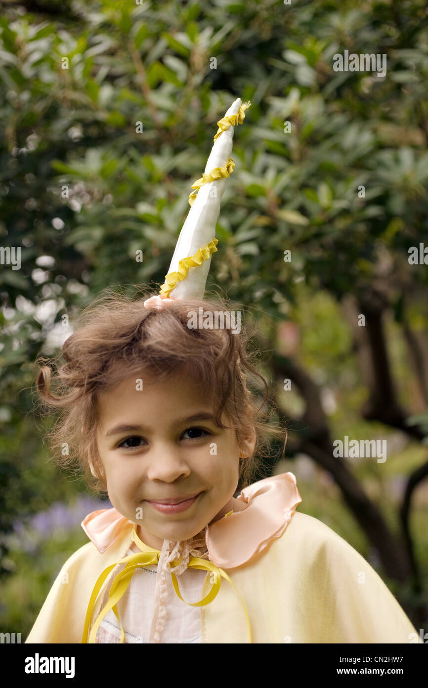 Als einhorn gekleidet -Fotos und -Bildmaterial in hoher Auflösung – Alamy