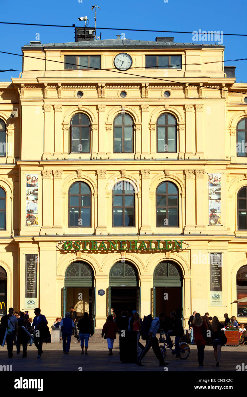 Norwegen, Oslo, Hauptbahnhof Ostbanehallen Stockfotografie - Alamy