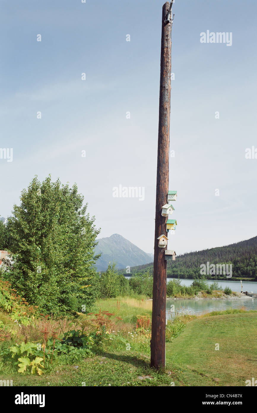 Telefonmast in der nachbarschaft -Fotos und -Bildmaterial in hoher ...