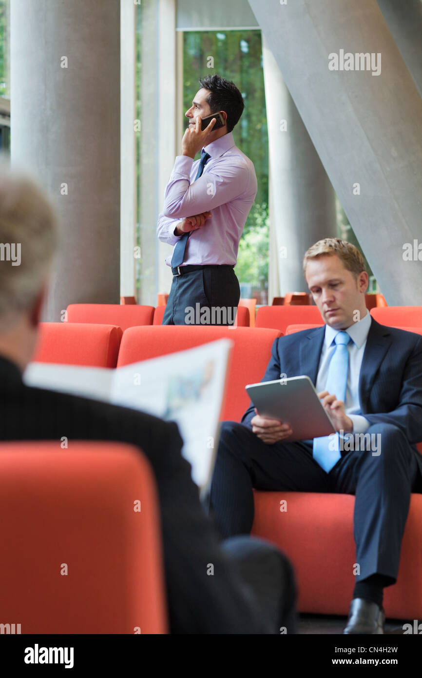 Lobby held -Fotos und -Bildmaterial in hoher Auflösung – Alamy