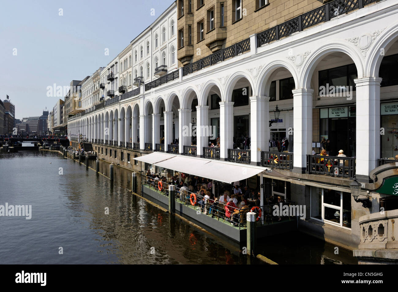 Das ufer der alster -Fotos und -Bildmaterial in hoher Auflösung – Alamy
