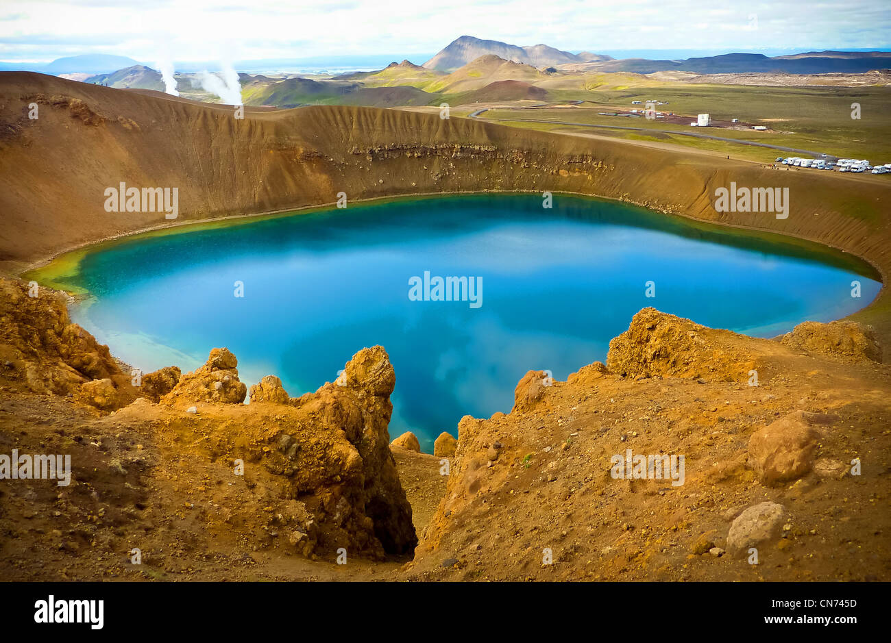 Blauer see und himmel -Fotos und -Bildmaterial in hoher Auflösung – Alamy