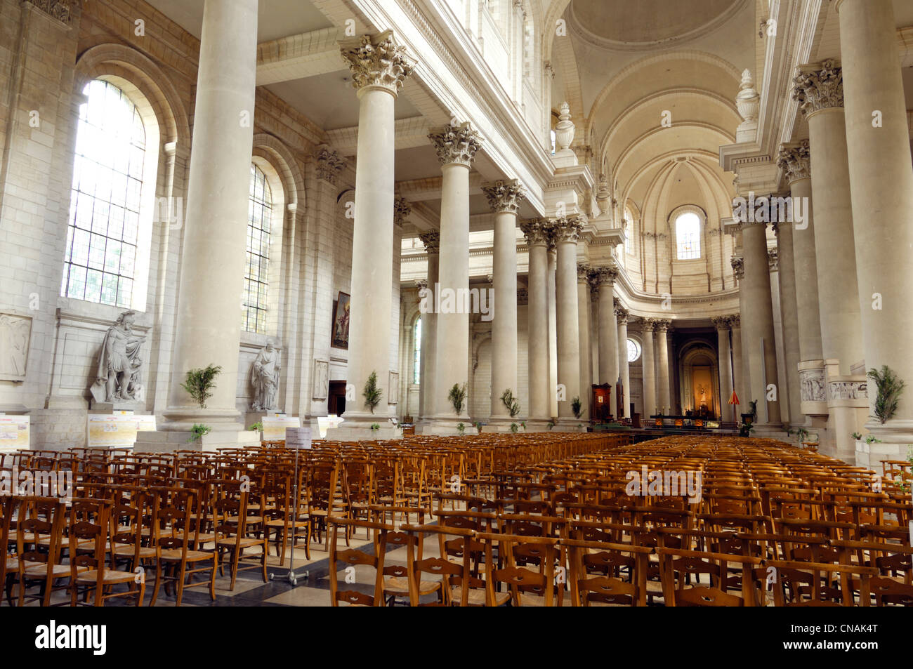 Kathedrale von arras -Fotos und -Bildmaterial in hoher Auflösung ...